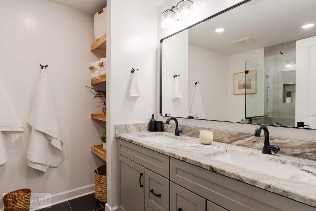 Cozy Bathroom Design Ideas | Create Your Relaxing Bath Space